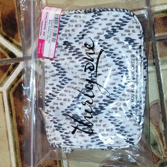 thirty-one | Bags | Thirty One Hello Happy Bag | Poshmark